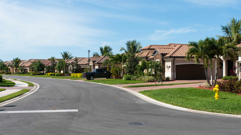 How To Deal With Bad Neighbors When Selling Your House