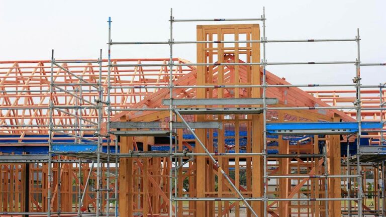 How to Build a House: 7 Key Steps to Plan, Build, and Finish